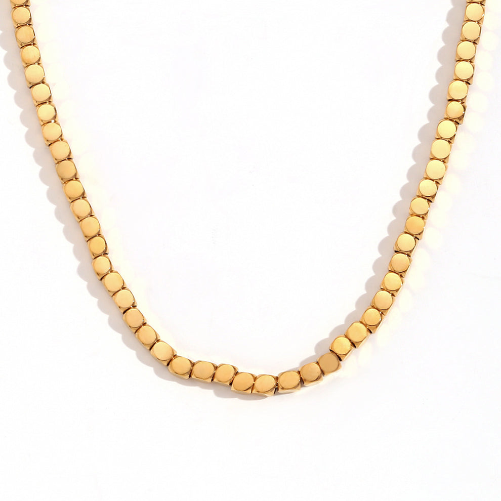 Minimalist Gold Square Bead Necklace – STUD